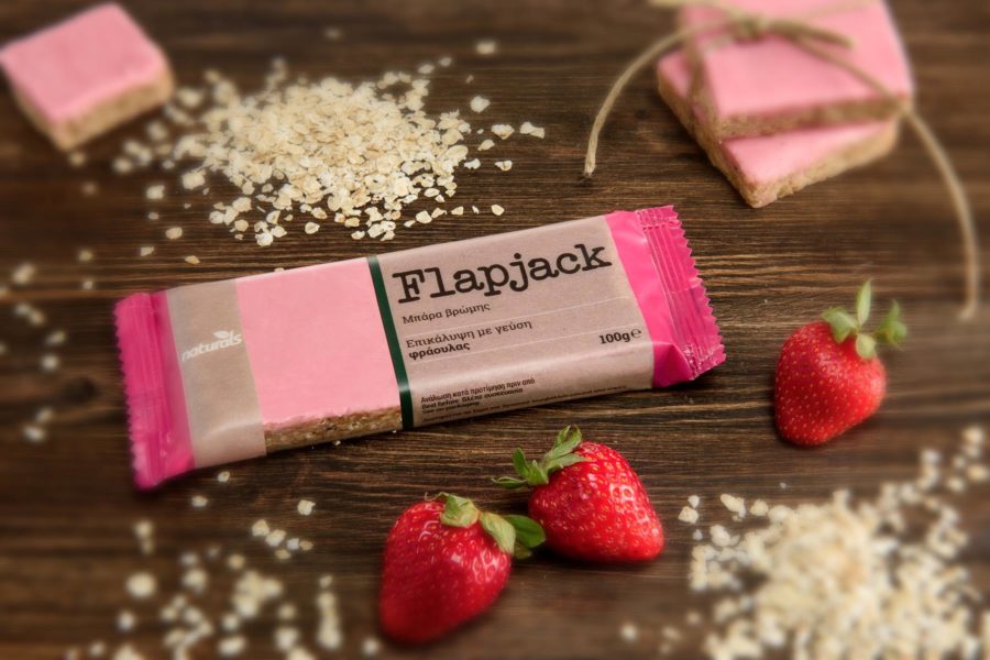 Flapjack with strawberry topping - Naturals